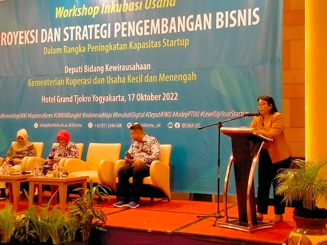 Kementerian Koperasi dan UKM Bersama Ibisma UII Dorong Kaum Muda untuk ...