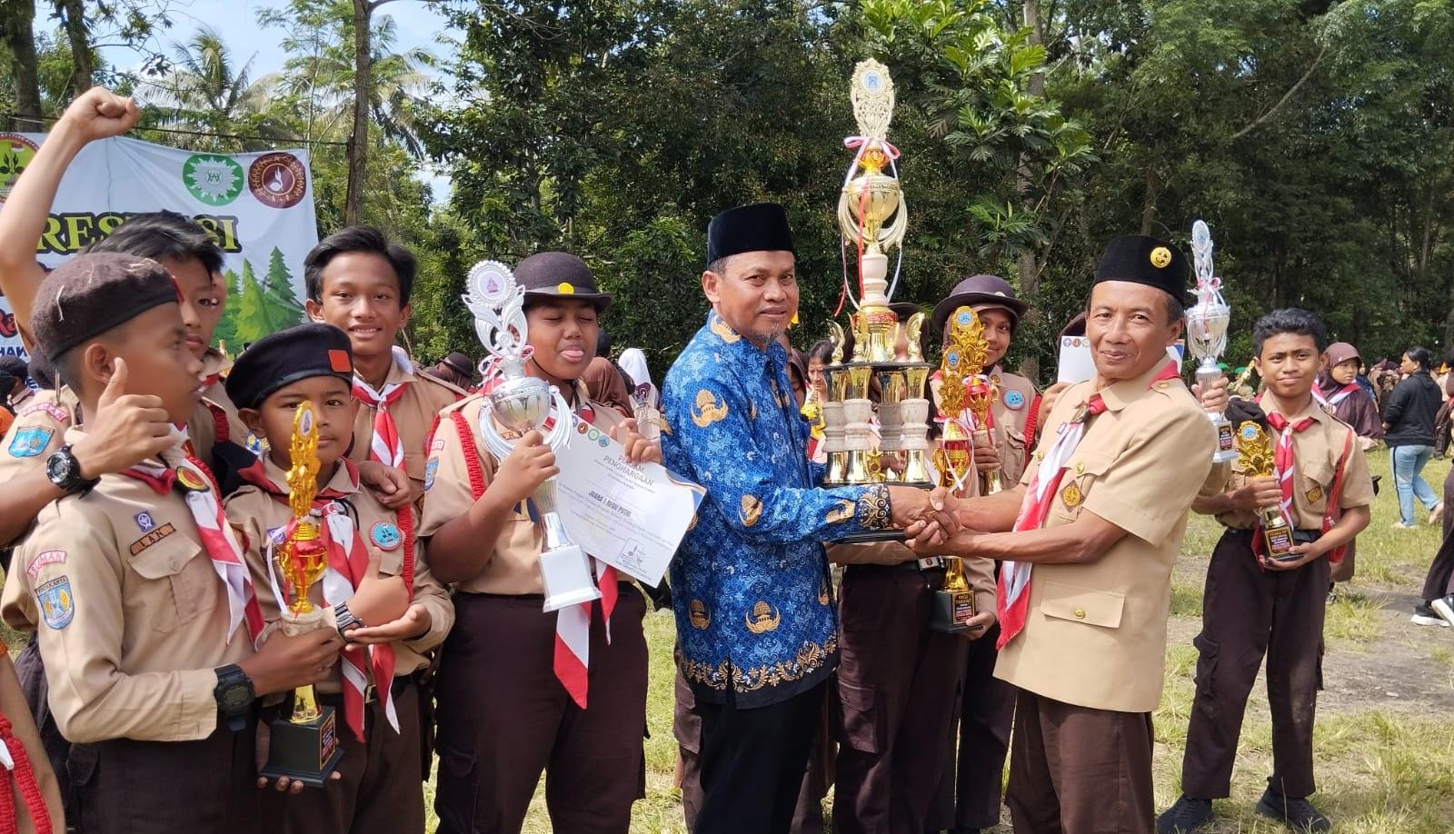 Kwartir Ranting Gerakan Pramuka Depok Adakan Kemah Prestasi